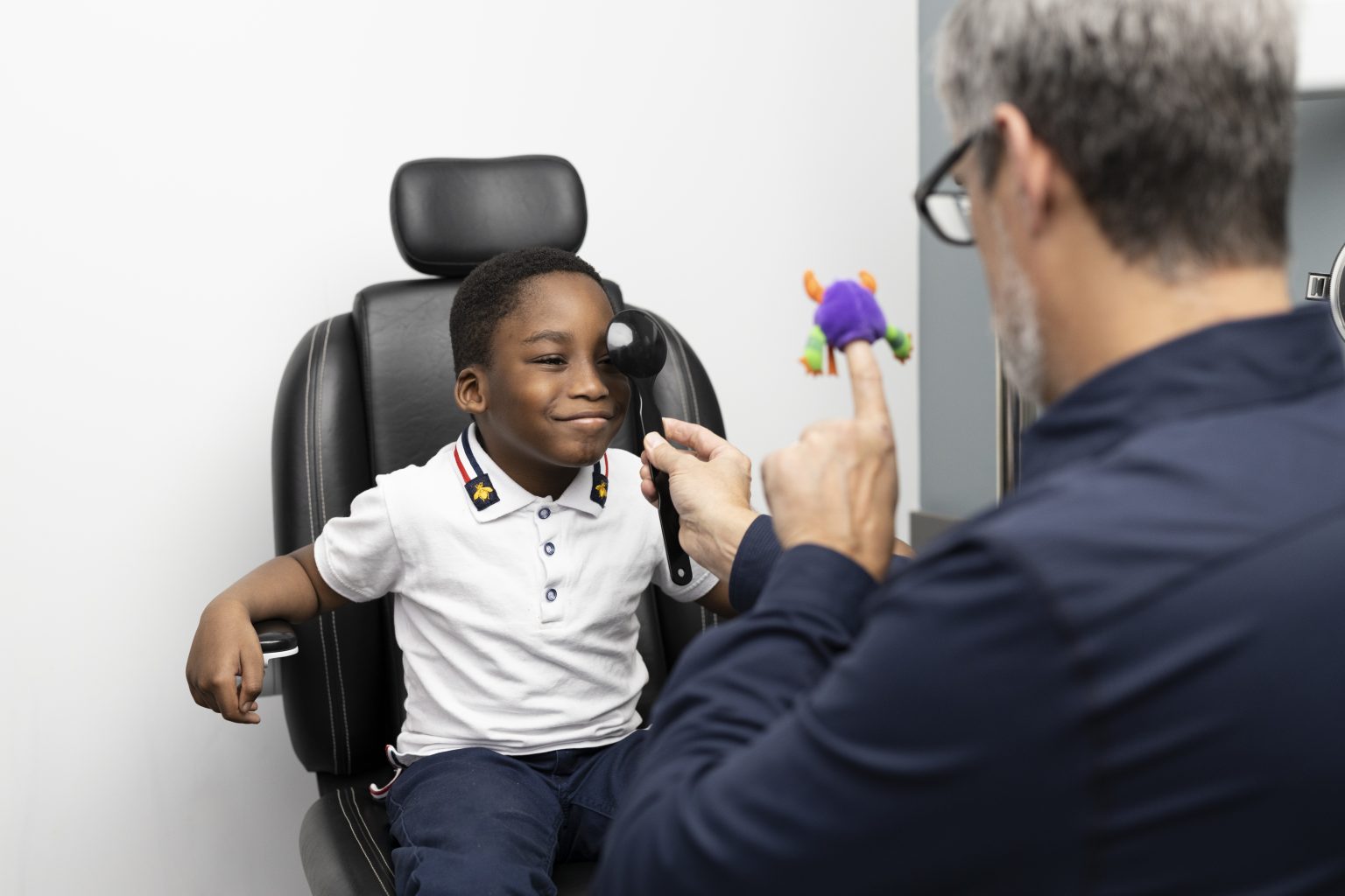 Canadian Eye Care Provider | Partnerships Ready | FYihealth